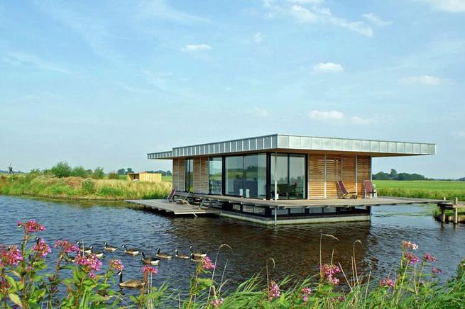 Traum auf dem Wasser - Luxus-Hausboot in Holland - CampingDreams ...